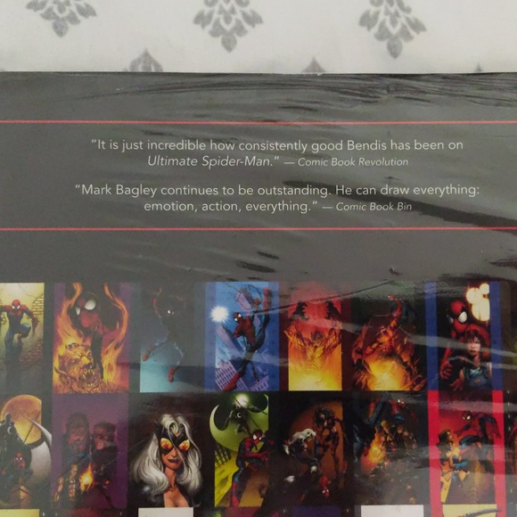 Marvel | Other | Marvel Ultimate Spiderman By Bendis Bagley Brooks ...